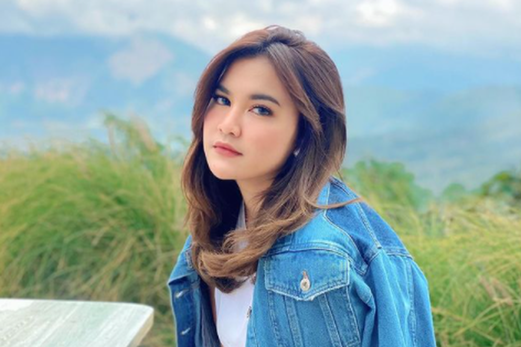 Biodata Mahalini Raharja: Penyanyi Muda Berbakat dengan Suara Emas